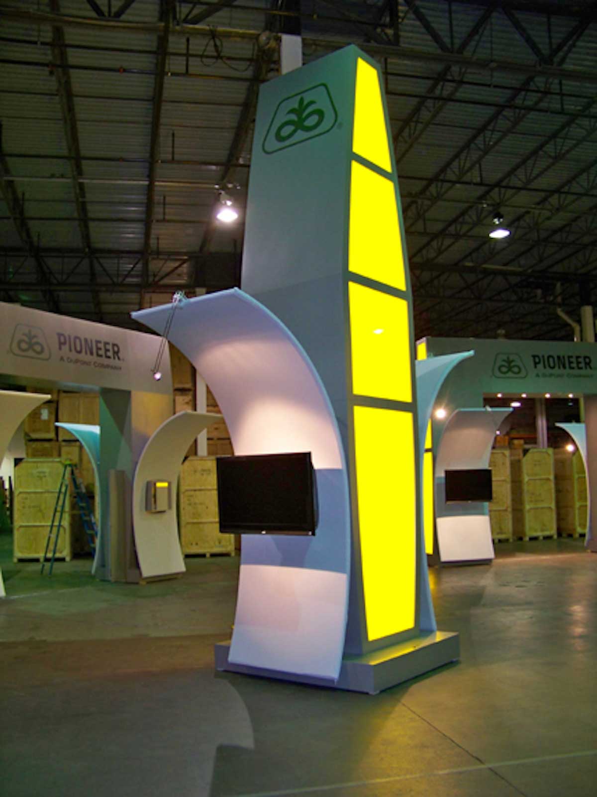 Pioneer – Coppinger Exhibits